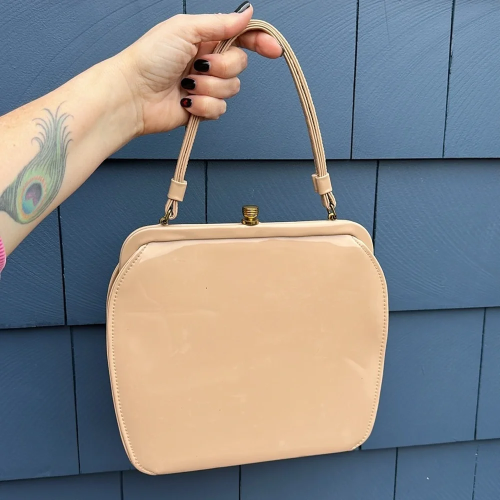 Vintage | Bags | Vintage Stylemark Cream Patent Leather Handbag Purse ...